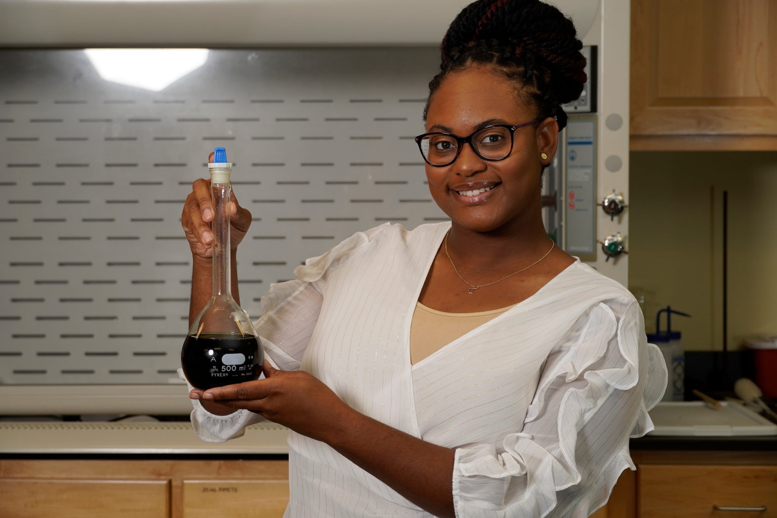 Tania Brown Studies Removing Dye from Water | Gardner-Webb University