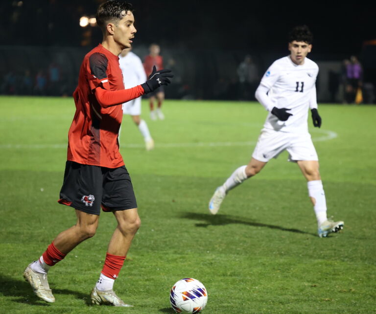 Men's Soccer Advances to NCAA Second Round | Gardner-Webb University