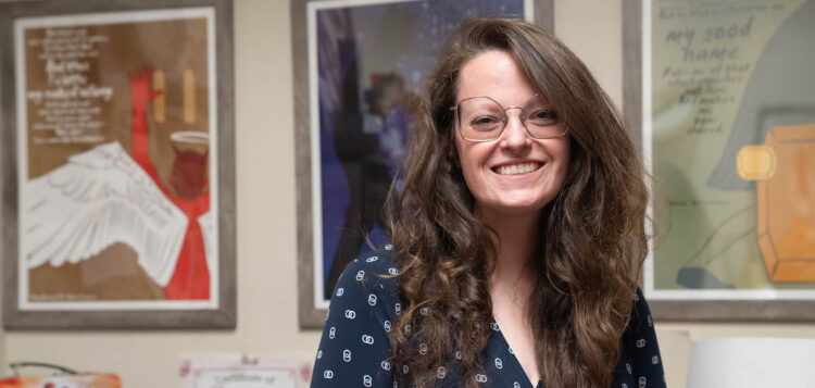 Dr. Heather Wright wins President's Early Career Award | Gardner-Webb University